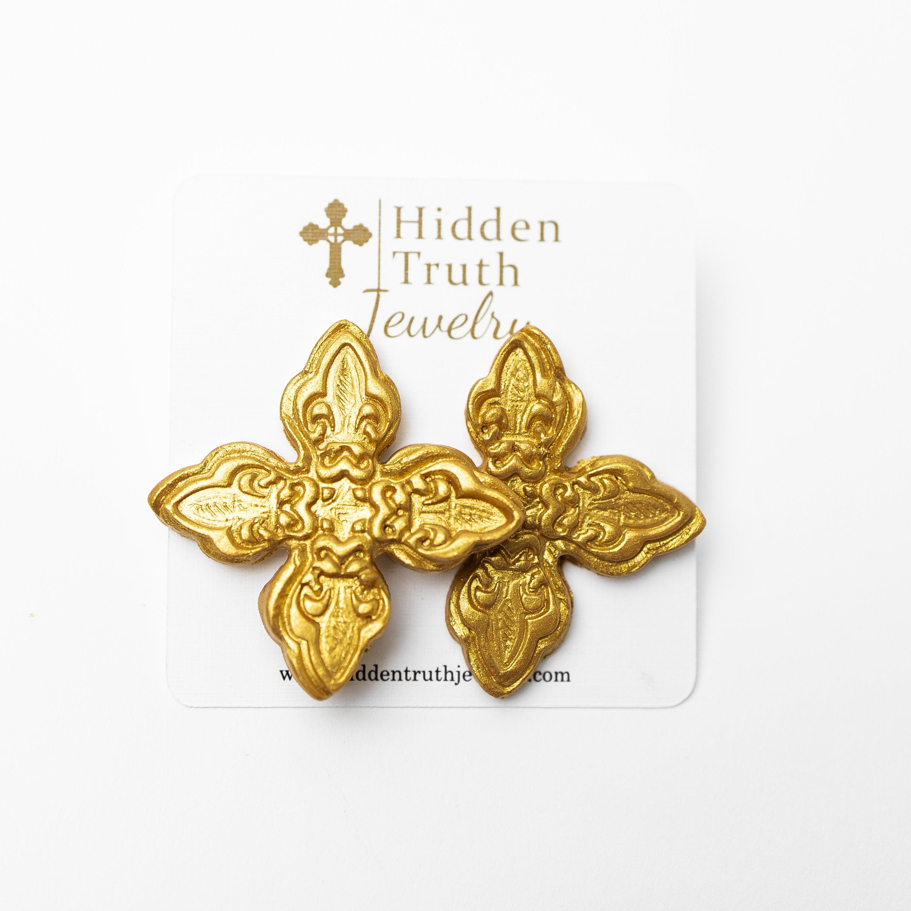 Kait Studs – Hidden Truth Jewelry